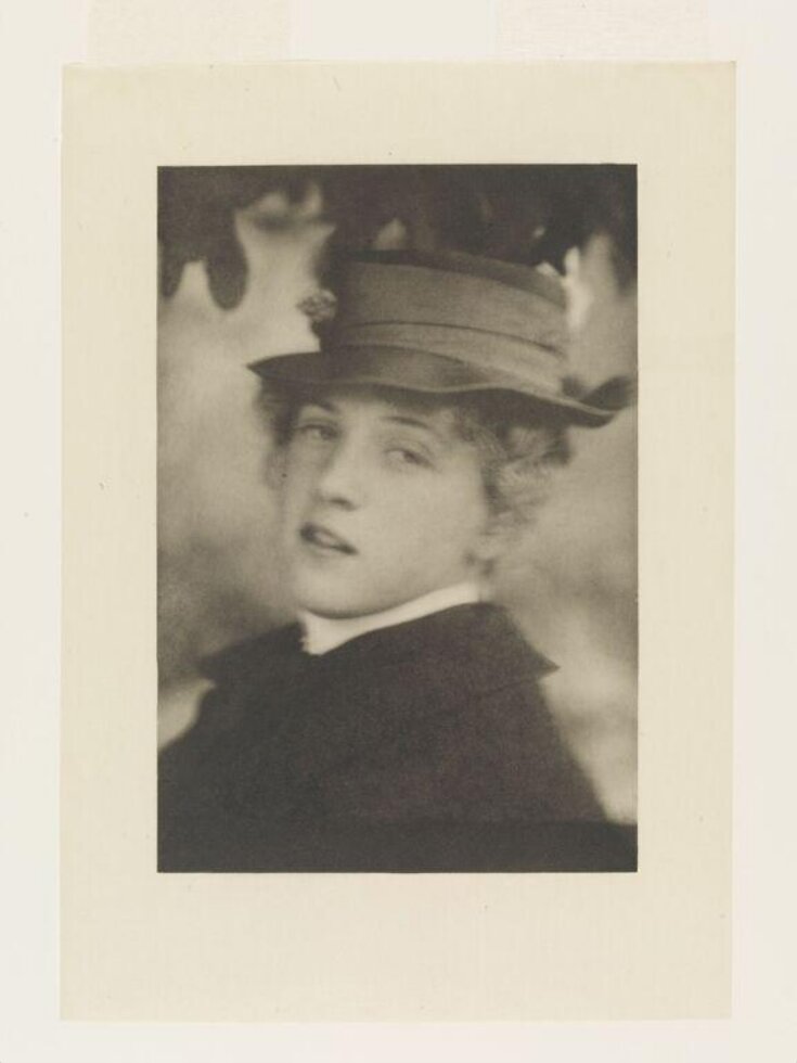 Portrait -- S.R. | Stieglitz, Alfred | V&A Explore The Collections