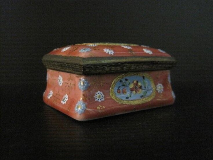 Patch Box | V&A Explore The Collections