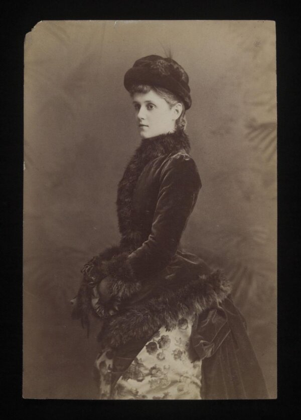 Miss Connie Gilchrist | V&A Explore The Collections