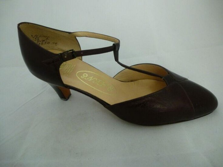 Shoe | V&A Explore The Collections