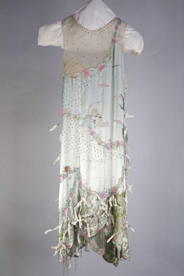 | Banton, Travis | V&A Explore The Collections