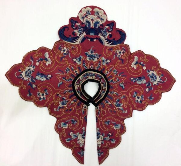 Collar | V&A Explore The Collections