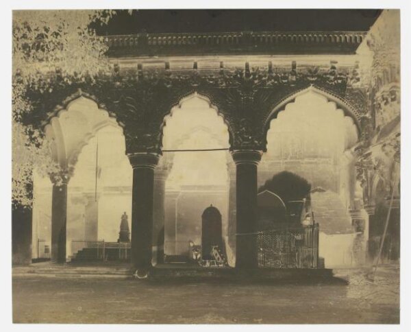 The Great Pagoda and Great Bull | Tripe, Linnaeus | V&A Explore The ...