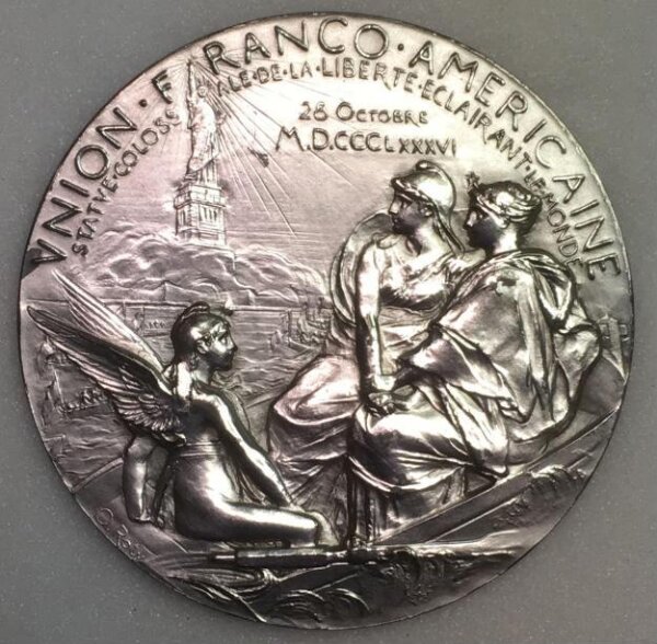 Medal | Roty, Oscar | V&A Explore The Collections