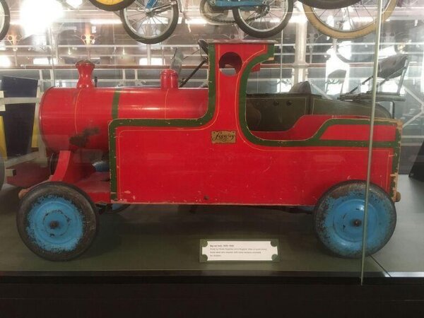 Leeway Flyer | V&A Explore The Collections