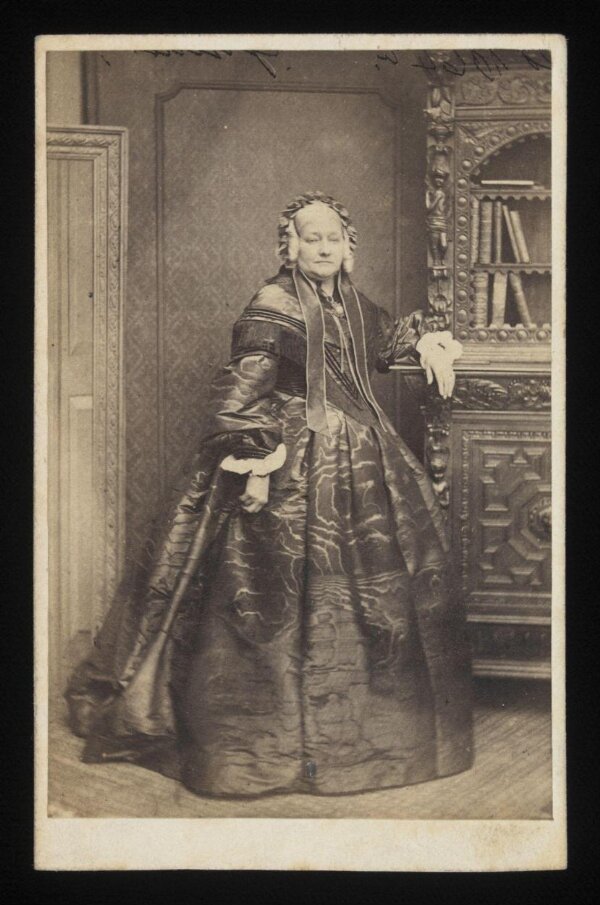 Mrs Batty, daughter of Mr Saunders | V&A Explore The Collections