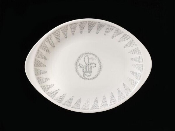 Plate | Goodden, Robert Yorke CBE RDI | V&A Explore The Collections