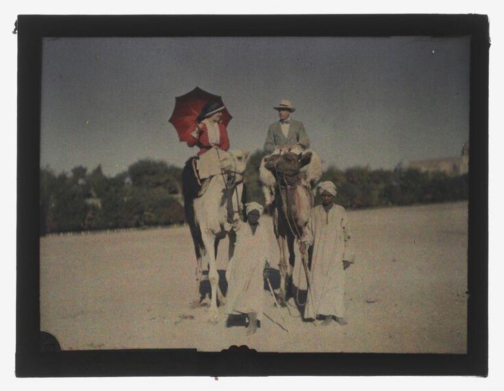 Photograph | Messinger Murdoch, Helen | V&A Explore The Collections