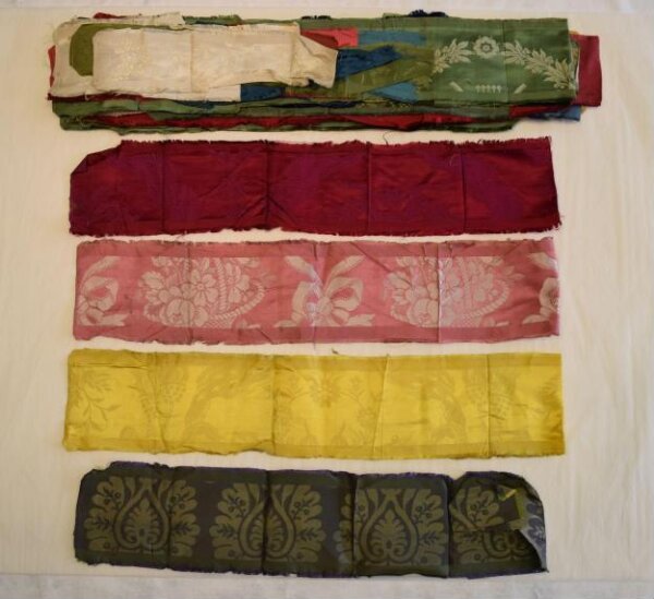 Sample | V&A Explore The Collections