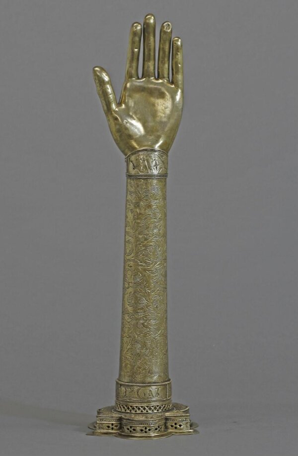 Reliquary | V&A Explore The Collections