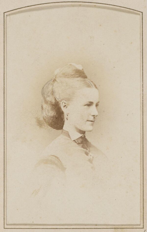 Photograph | Edith Mary Paget | V&A Explore The Collections