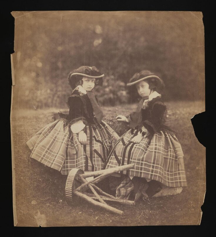 Princess Helena and Princess Louise | Fenton, Roger | V&A Explore The ...