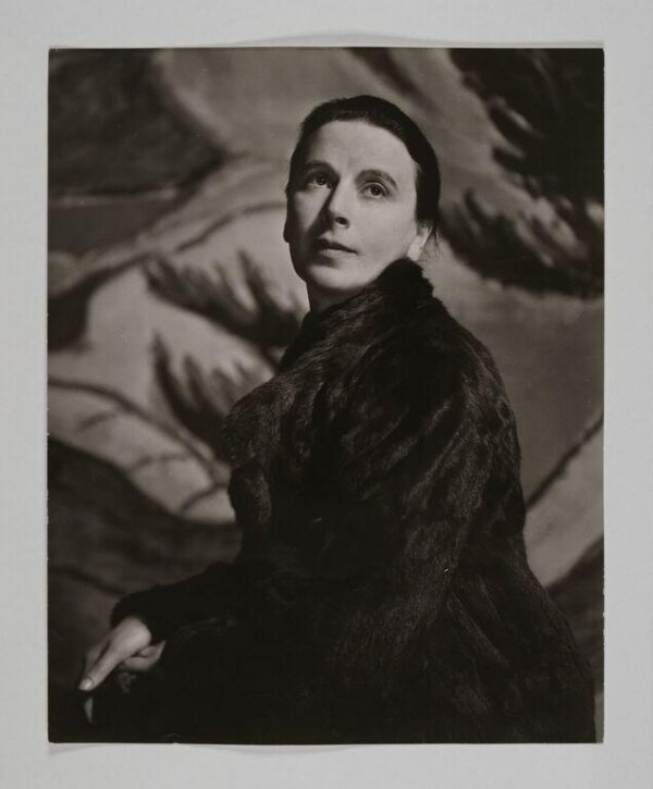 Photograph by Houston Rogers, portrait of Marie Rambert, 1937 | Rogers ...