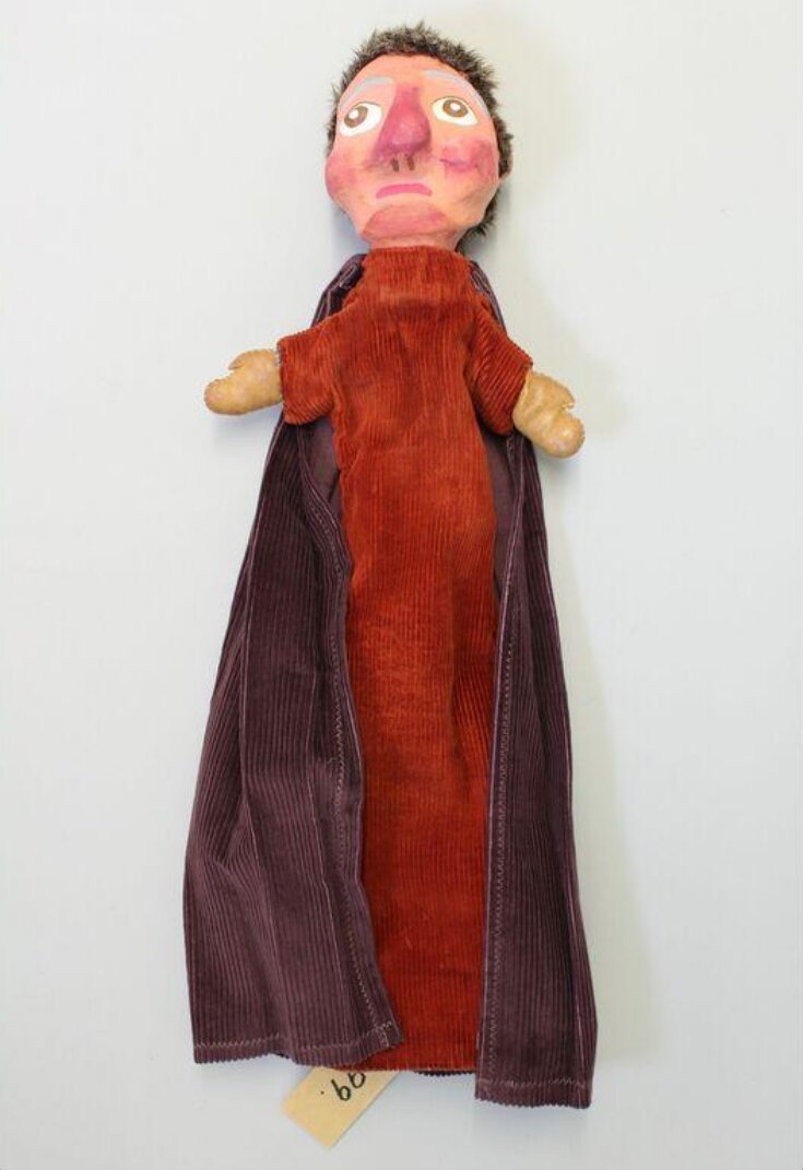 Sir Gerunt glove puppet | Paul Hansard | V&A Explore The Collections