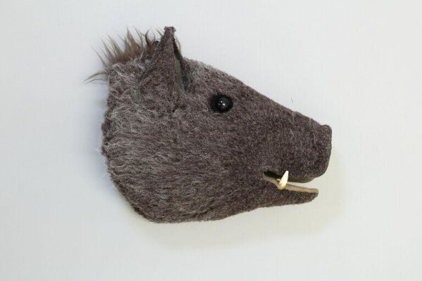 Boar puppet | Nicola Howard-Jones | Richard Gill | Elizabeth Waghorn ...