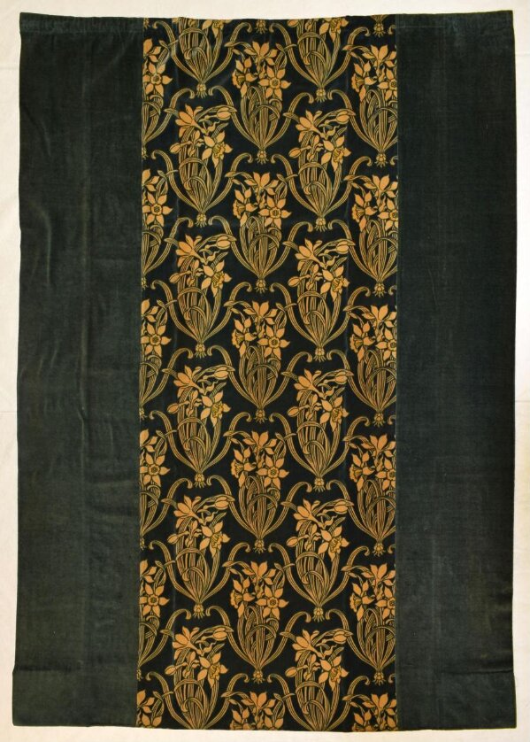 Daffodils | Lewis Foreman Day | V&A Explore The Collections