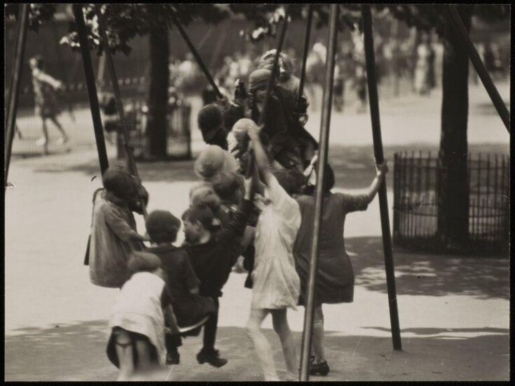 Children, East End Slums | Hoppé, Emil Otto | V&A Explore The Collections