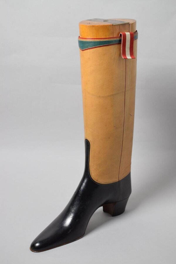 Model Boot | V&A Explore The Collections