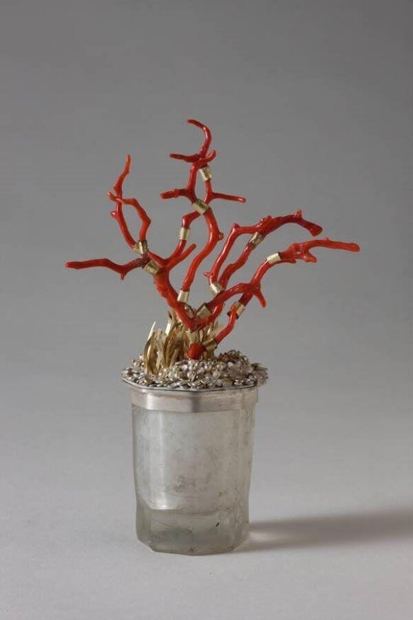 Tudor Glass with Coral Reef | Laura Ngyou | Romilly Saumarez Smith | V ...