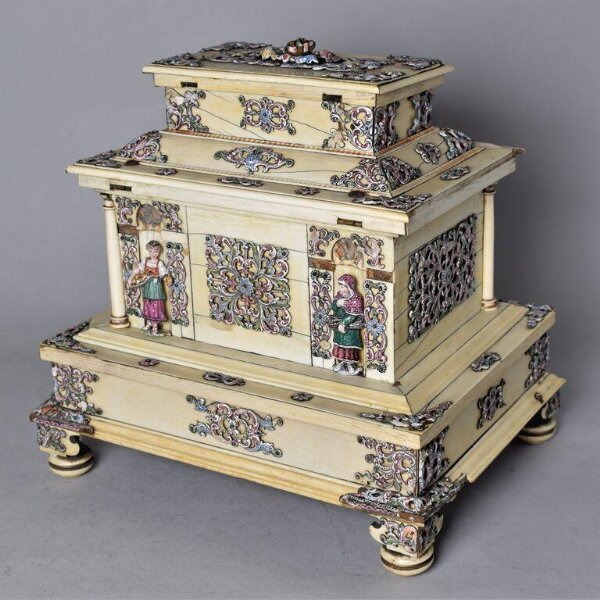 Casket | V&A Explore The Collections