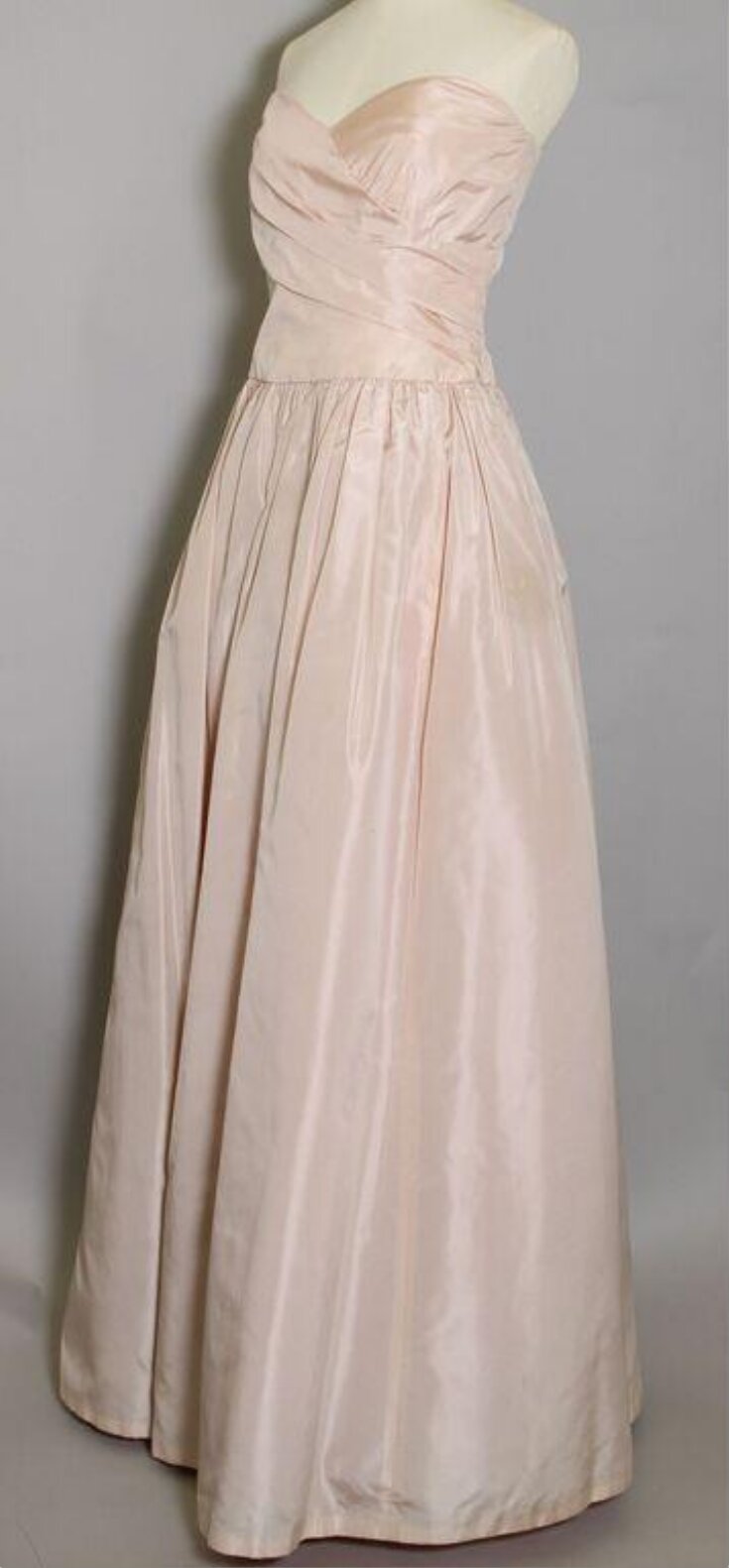 Evening Dress | Victor Edelstein | V&A Explore The Collections