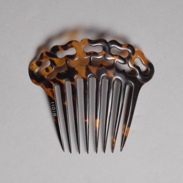 Back Comb | V&A Explore The Collections