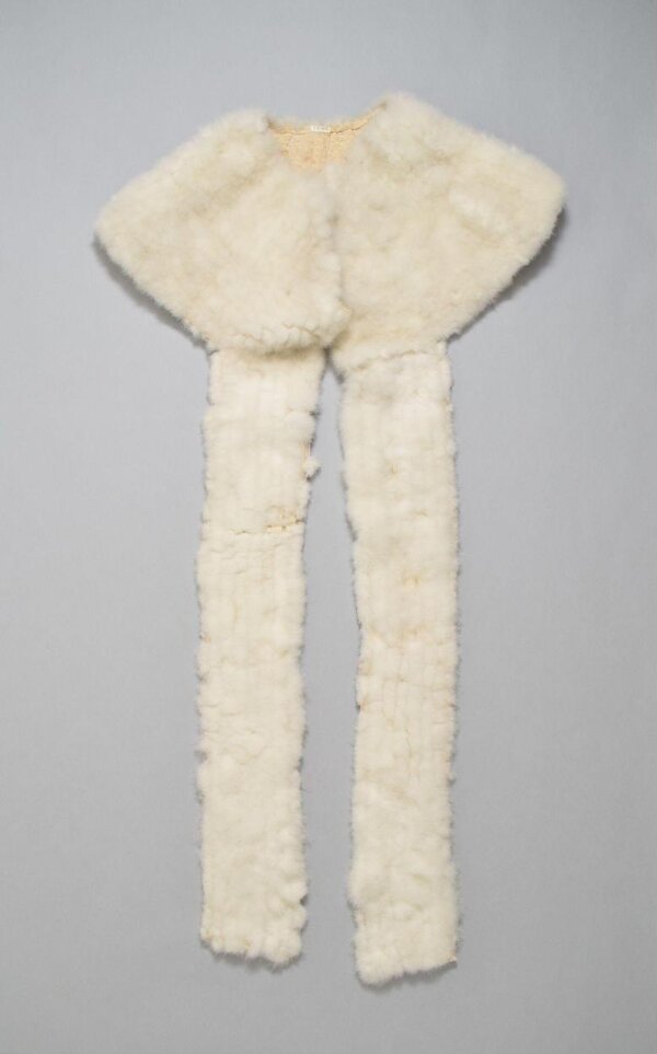 Mantle | V&A Explore The Collections