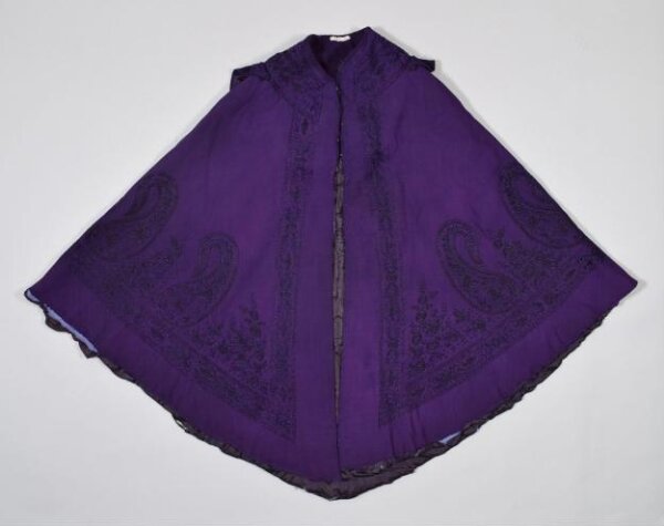 Cape | V&A Explore The Collections