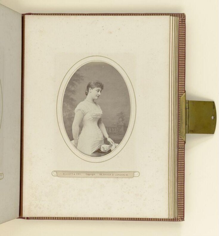 Photograph | Rupert Potter | V&A Explore The Collections