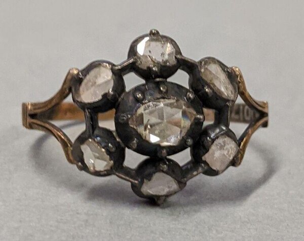 Ring | V&A Explore The Collections