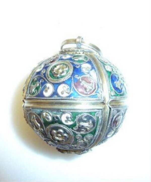 Pomander | V&A Explore The Collections