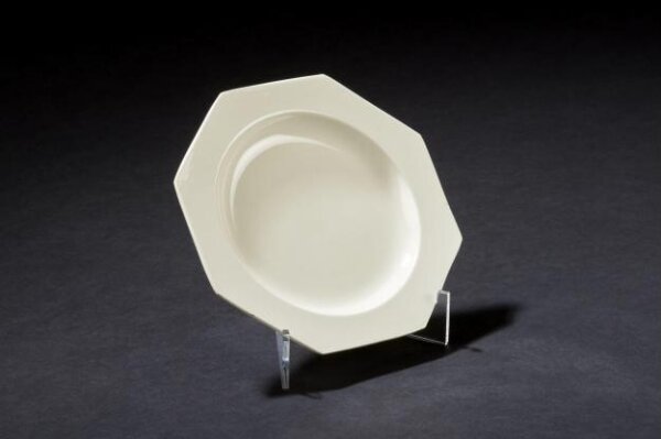 Plate | V&A Explore The Collections