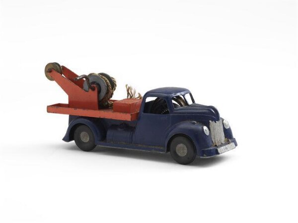 Breakdown Lorry | V&A Explore The Collections