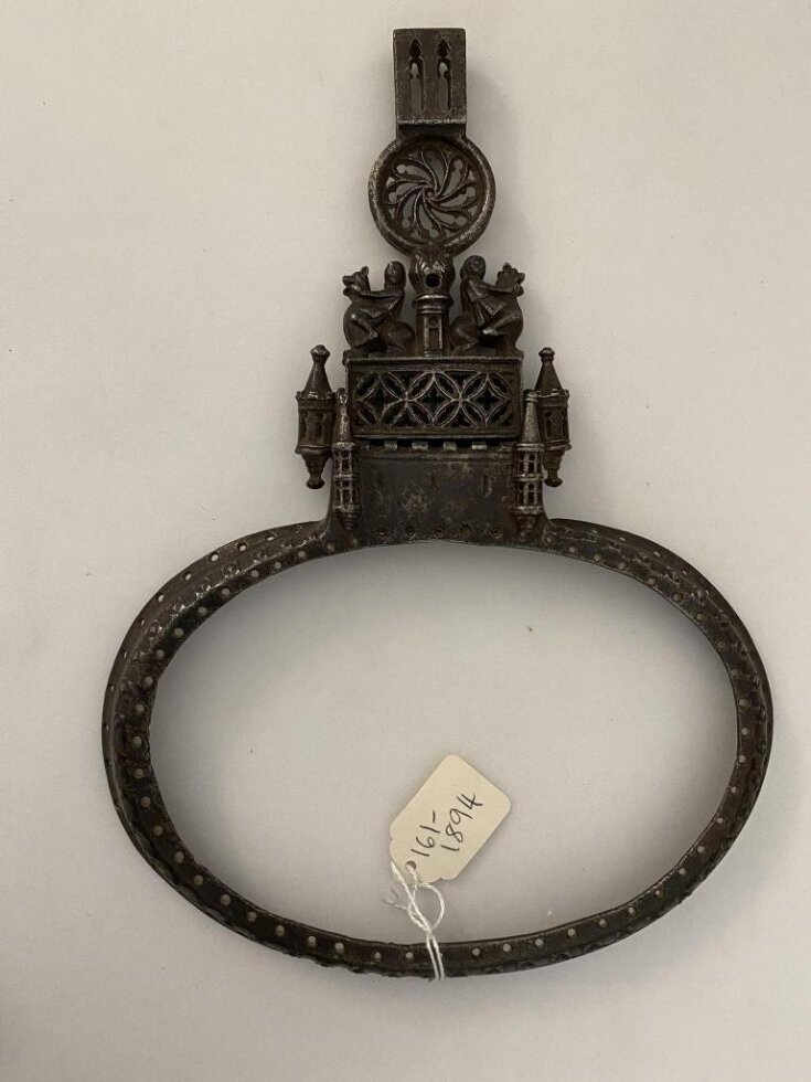 Purse Frame | V&A Explore The Collections