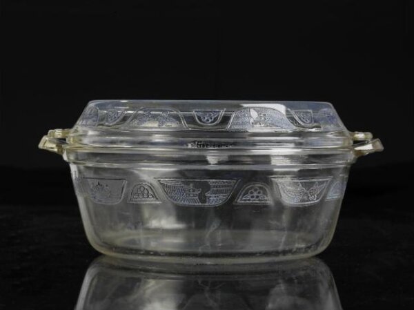 Pyrex | V&A Explore The Collections