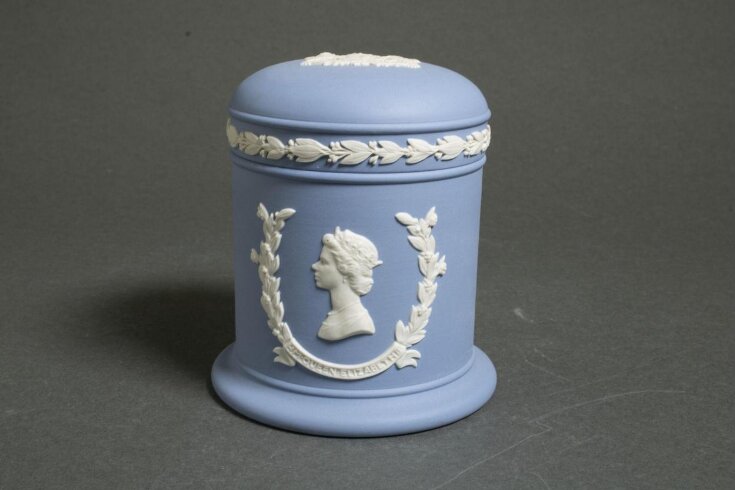 Trinket Box and Cover | V&A Explore The Collections