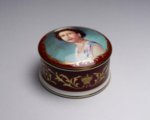 Trinket Box | V&A Explore The Collections