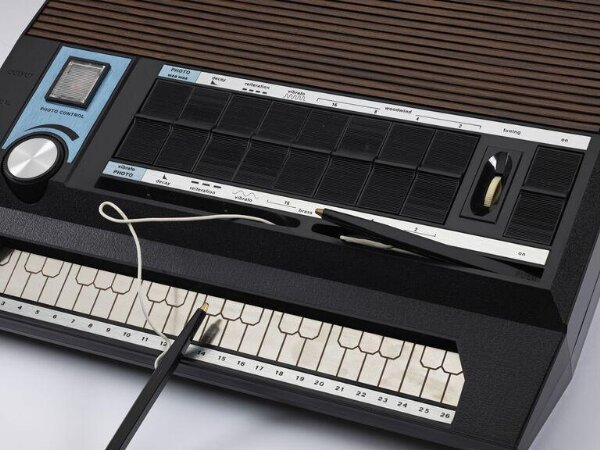 Stylophone | V&A Explore The Collections