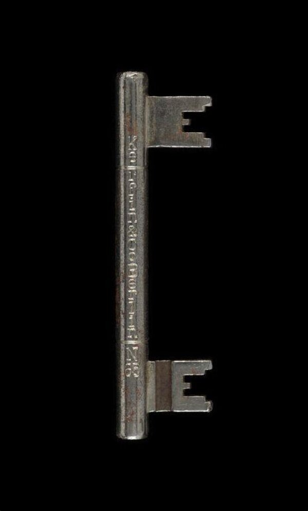 Key | V&A Explore The Collections